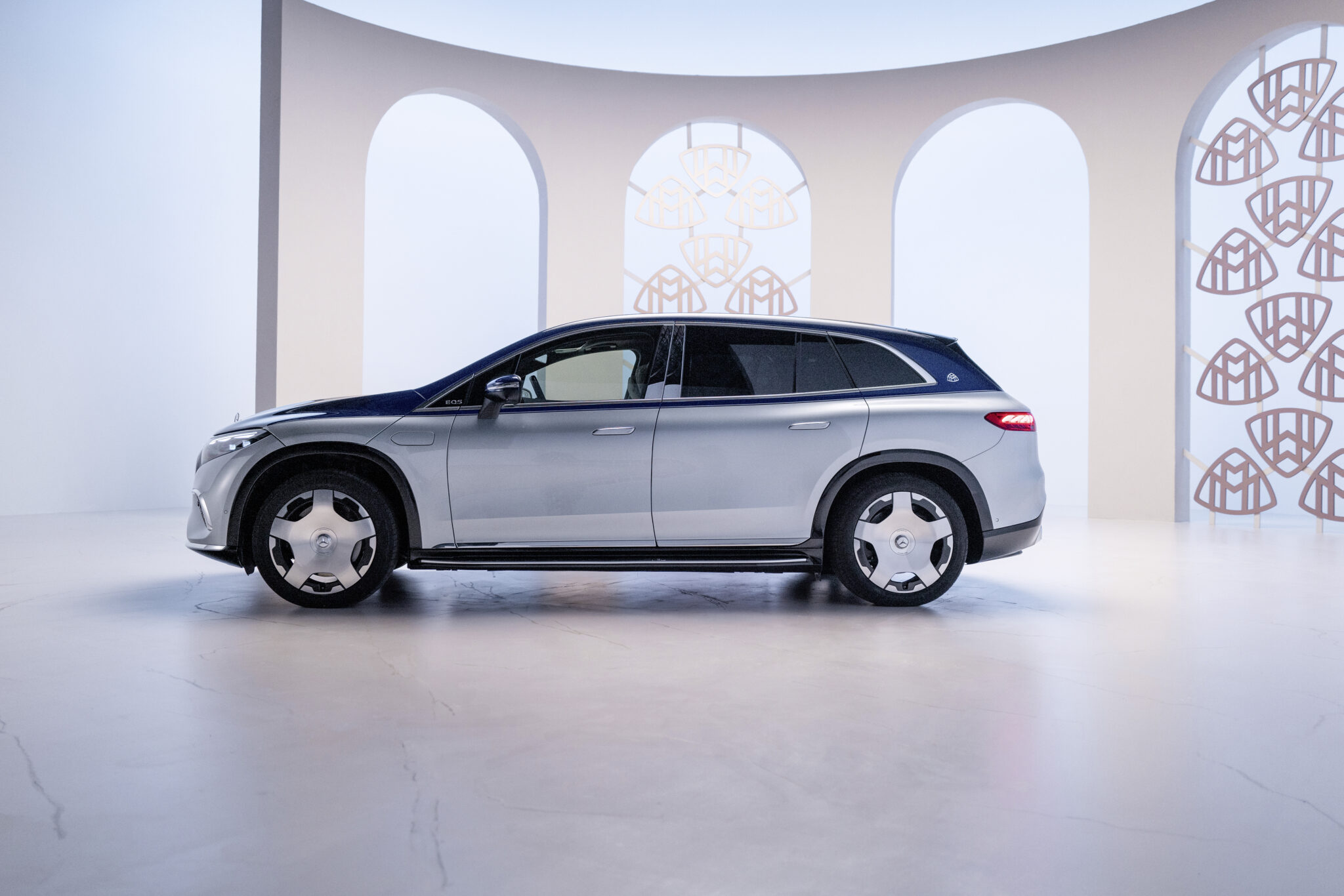 Mercedes Maybach Eqs 680 Suv La Emblemática Marca Presenta Su Primer